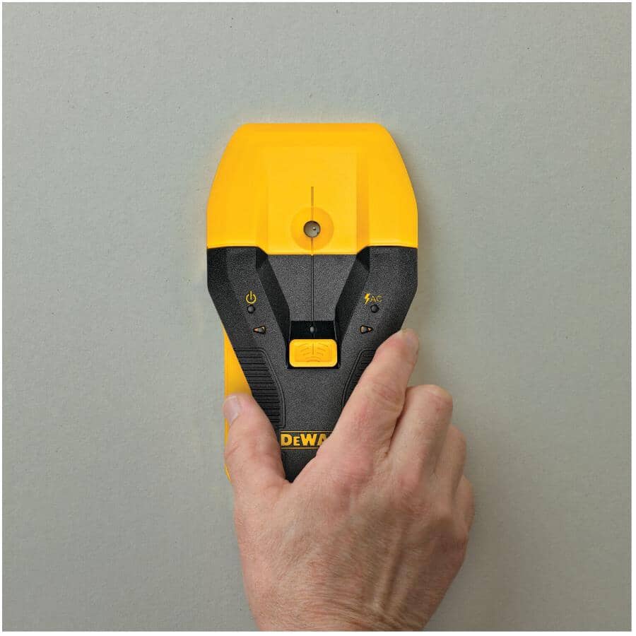 DEWALT 1-1/2" Stud Finder | Home Hardware