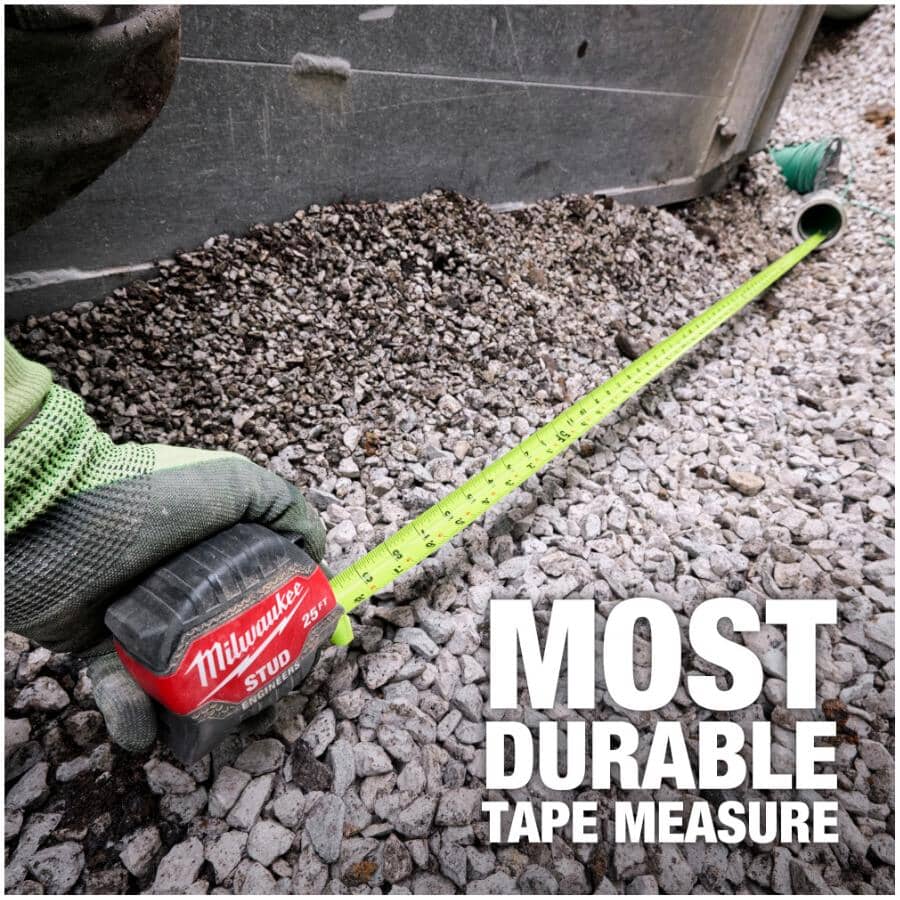 MILWAUKEE Stud 1-5/16" x 25' Tape Measure | Home Hardware