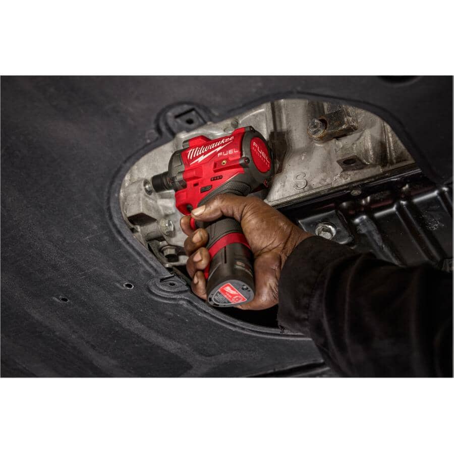 MILWAUKEE M12 Fuel 12V 3/8" Lithium-ion Cordless Stubby Impact Wrench ...
