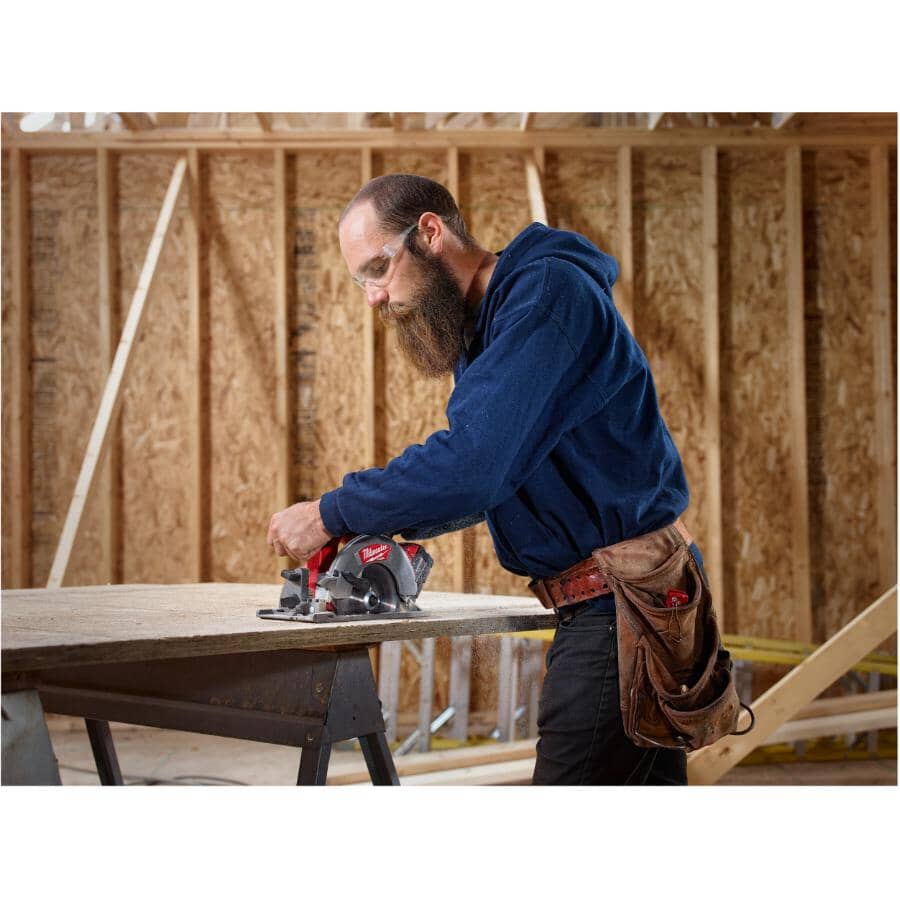 MILWAUKEE M18 Fuel 18V 6-1/2" Cordless Circular Saw | Home Hardware