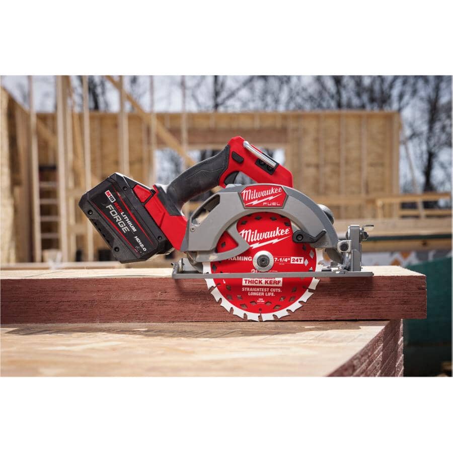 MILWAUKEE M18 Fuel 18V 7-1/4" Circular Saw | Home Hardware