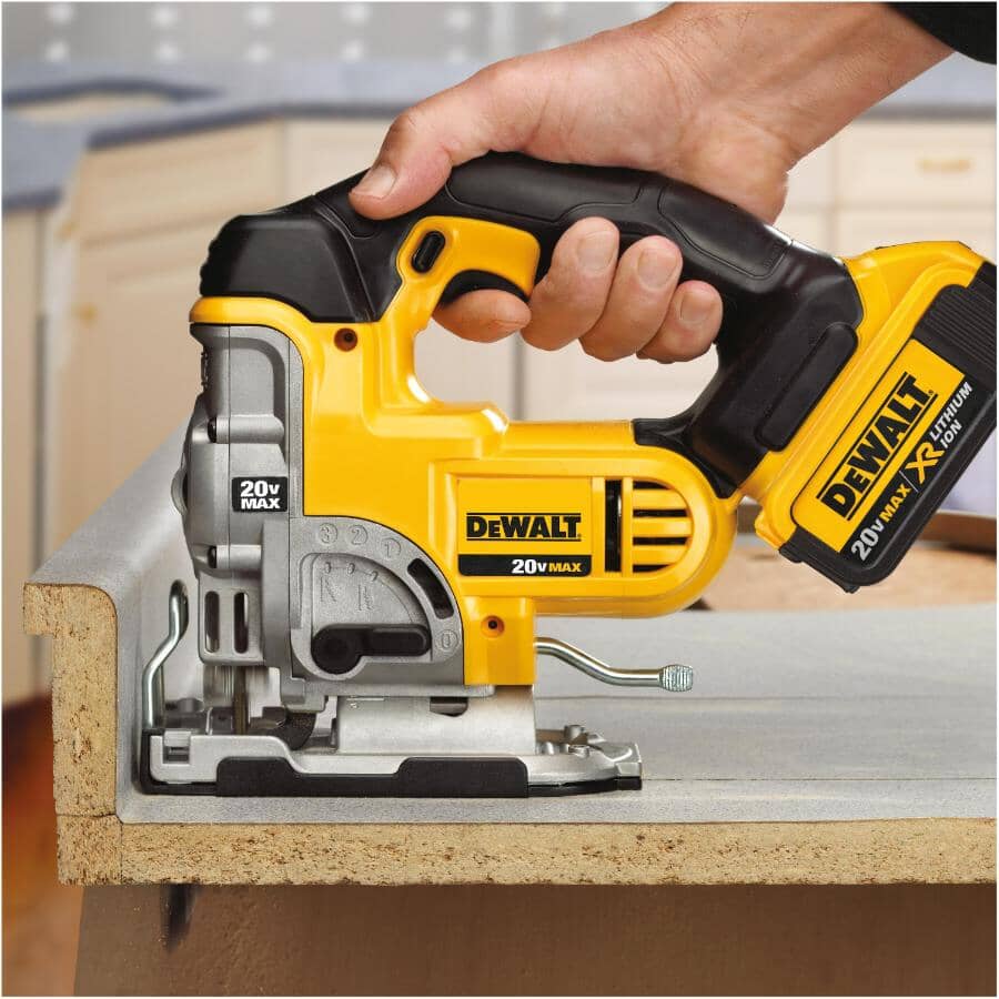 DEWALT 20V Max Cordless Jigsaw | Home Hardware