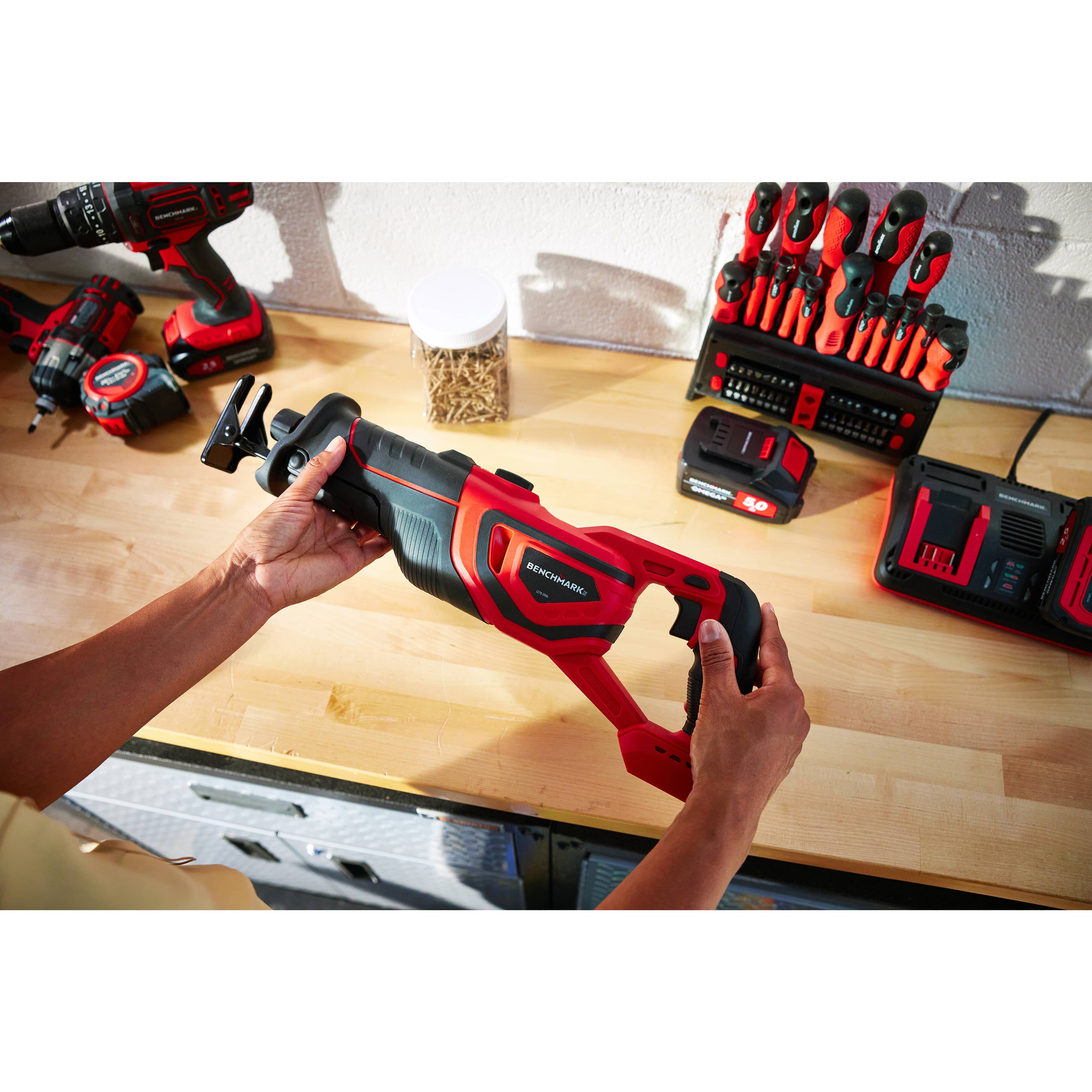 BENCHMARK 20V Max Cordless Reciprocating Saw | Home Hardware