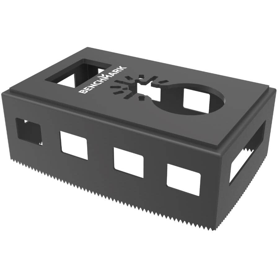 BENCHMARK null | Home Hardware