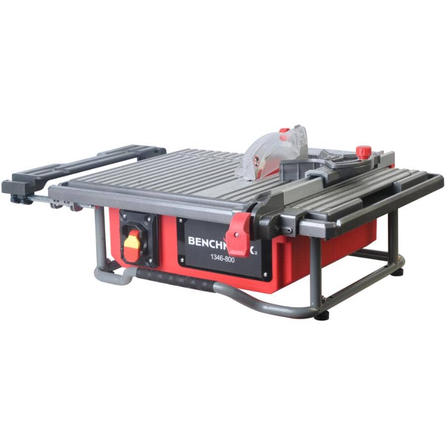 BENCHMARK 7" Tabletop Wet Tile Saw | Home Hardware