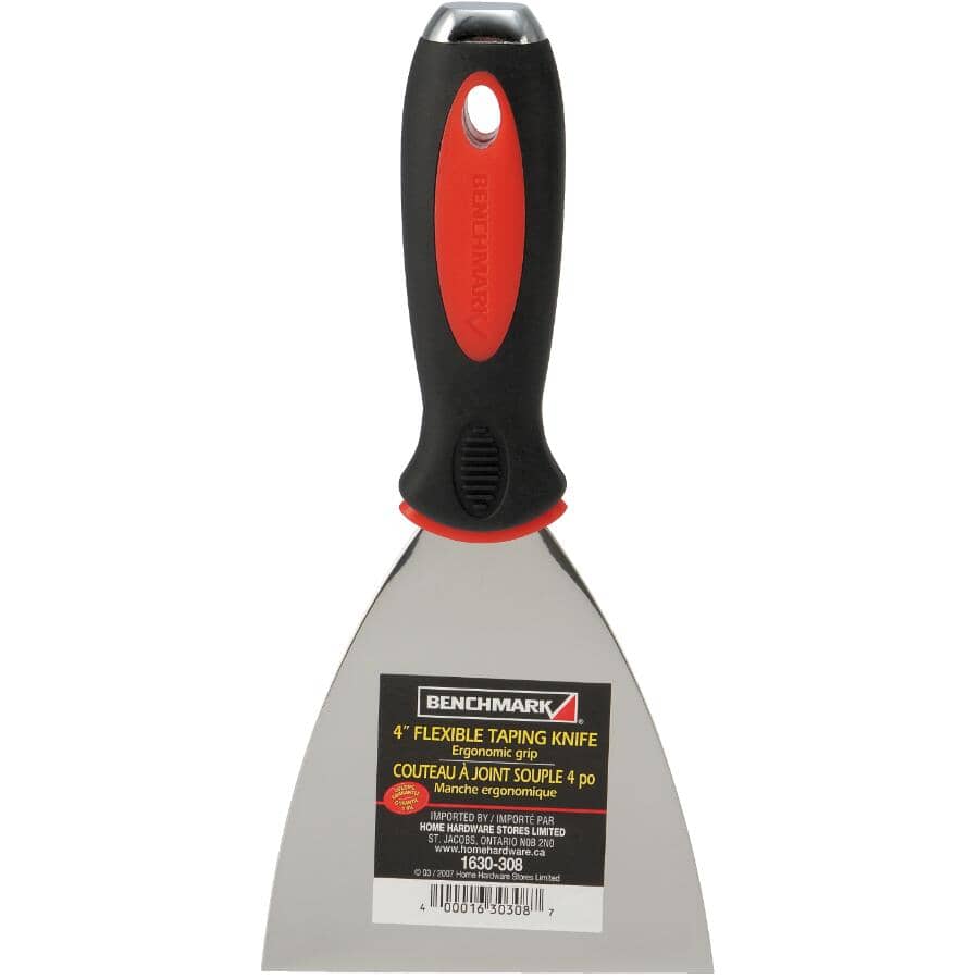 BENCHMARK 4" Flexible Wall Scraper | Home Hardware