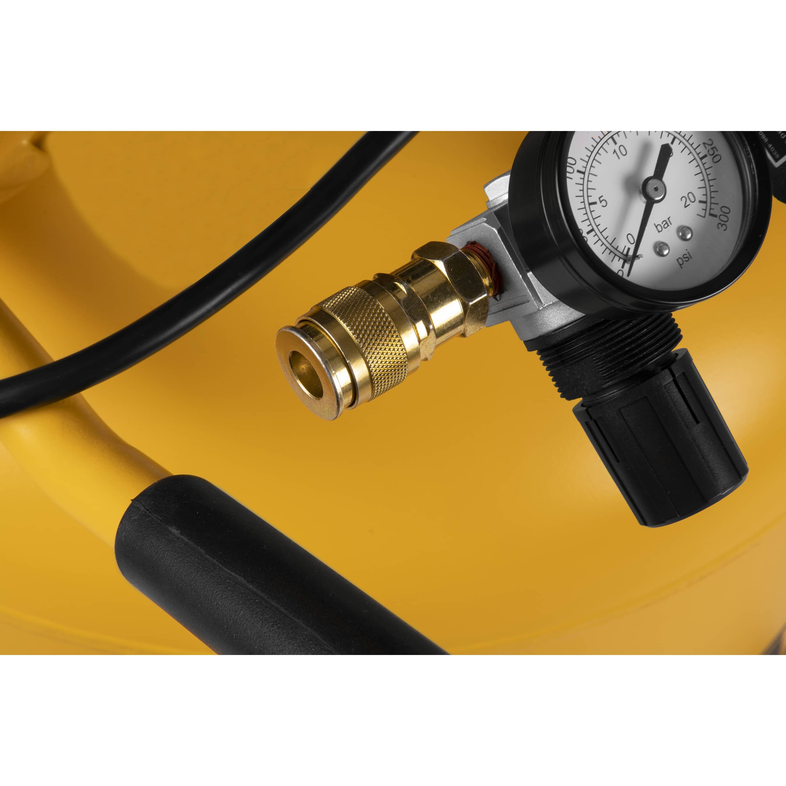 DEWALT 30 Gal 1.6 HP Air Compressor with Vertical Tank | Home Hardware
