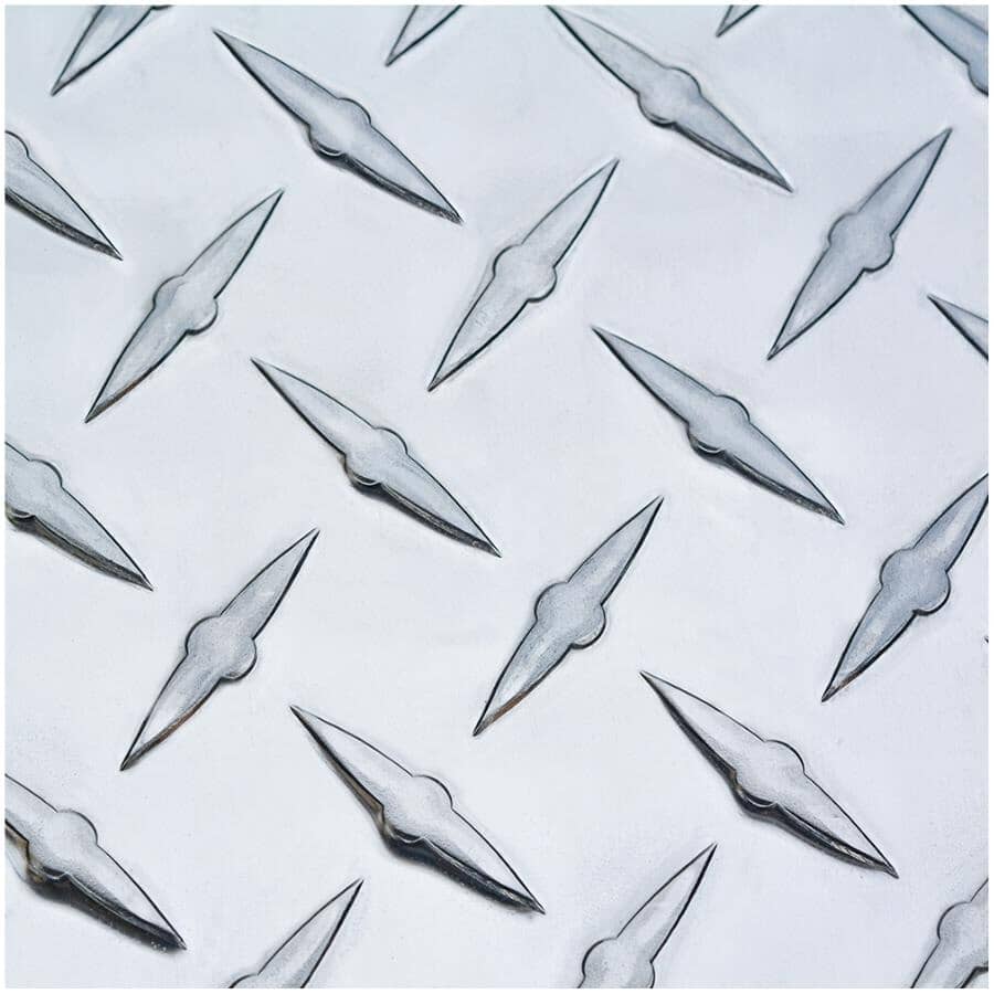 HILLMAN 12" x 24" Brite Aluminum Tread Plate | Home Hardware