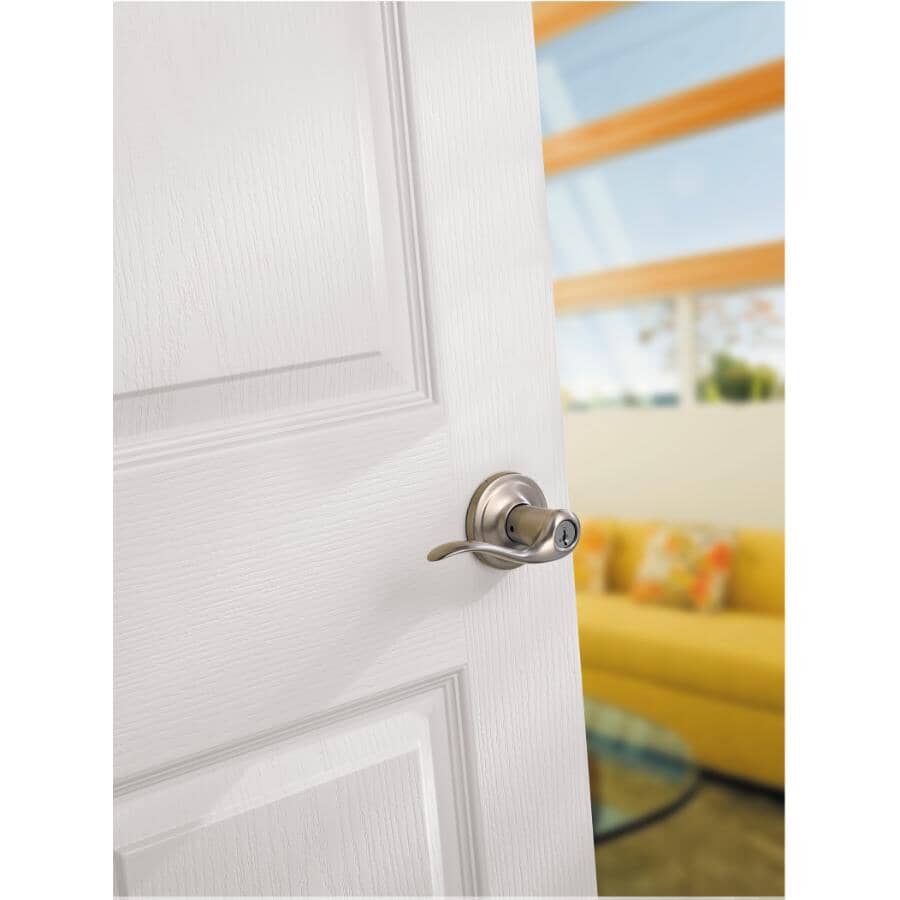 WEISER LOCK Satin Nickel Toluca Smart Key Entrance Leverset | Home Hardware