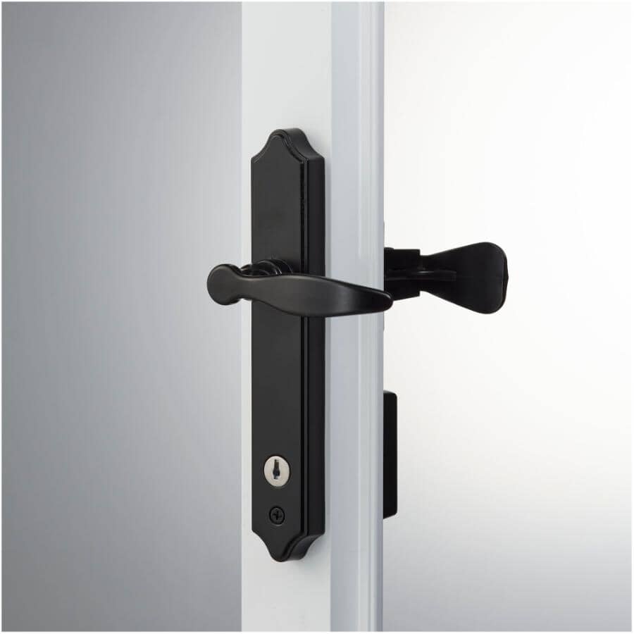 IDEAL SECURITY Black Screen Door Lever Set with Keyed Deadbolt | Home ...