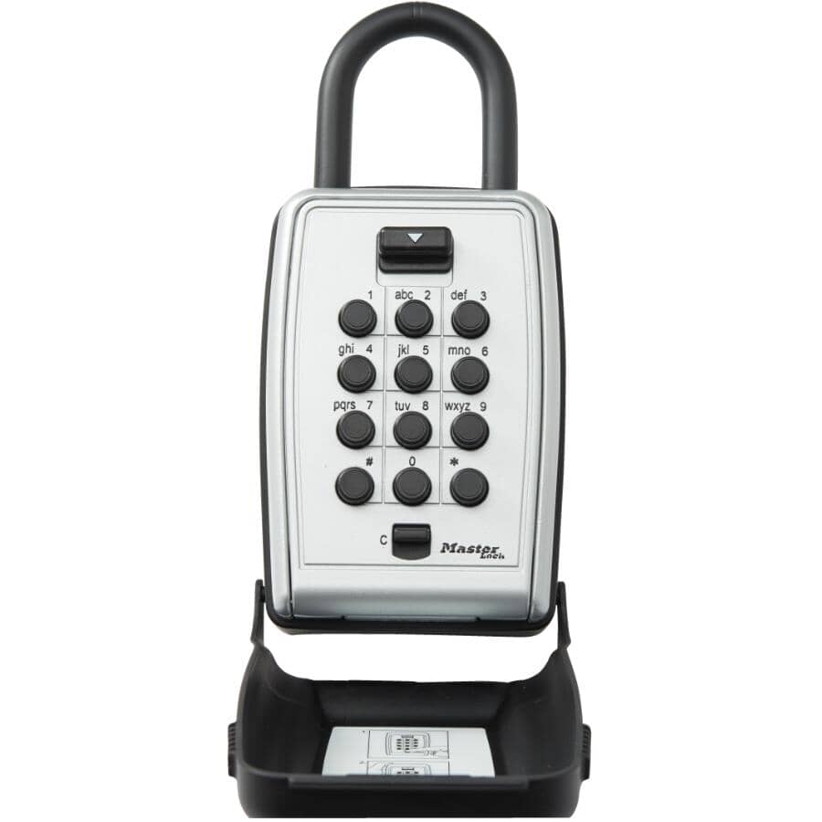MASTER LOCK Portable Combination Lock Box | Home Hardware