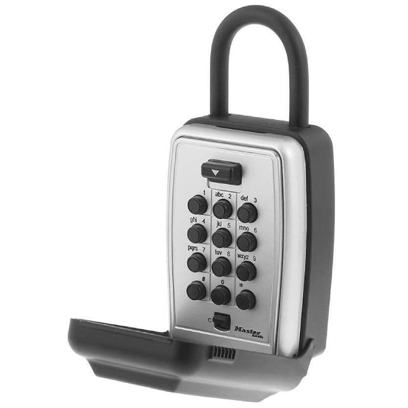 MASTER LOCK Portable Combination Lock Box | Home Hardware