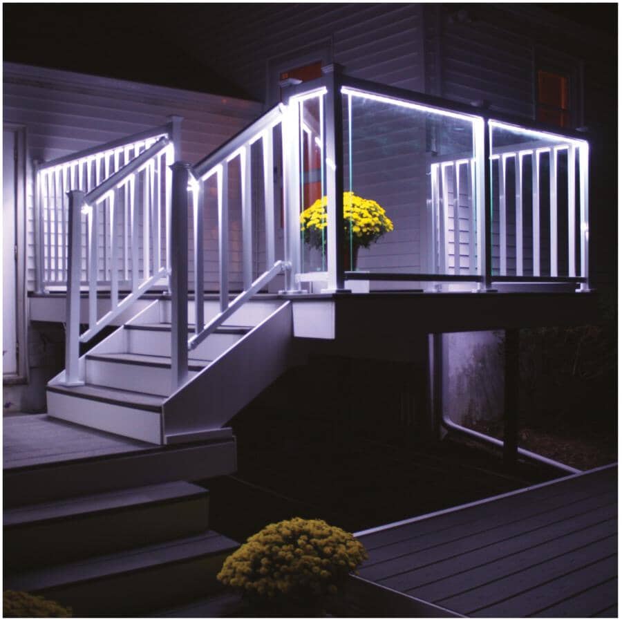 REGAL IDEAS 6' O/C Aluminum Top & Bottom Rails | Home Hardware