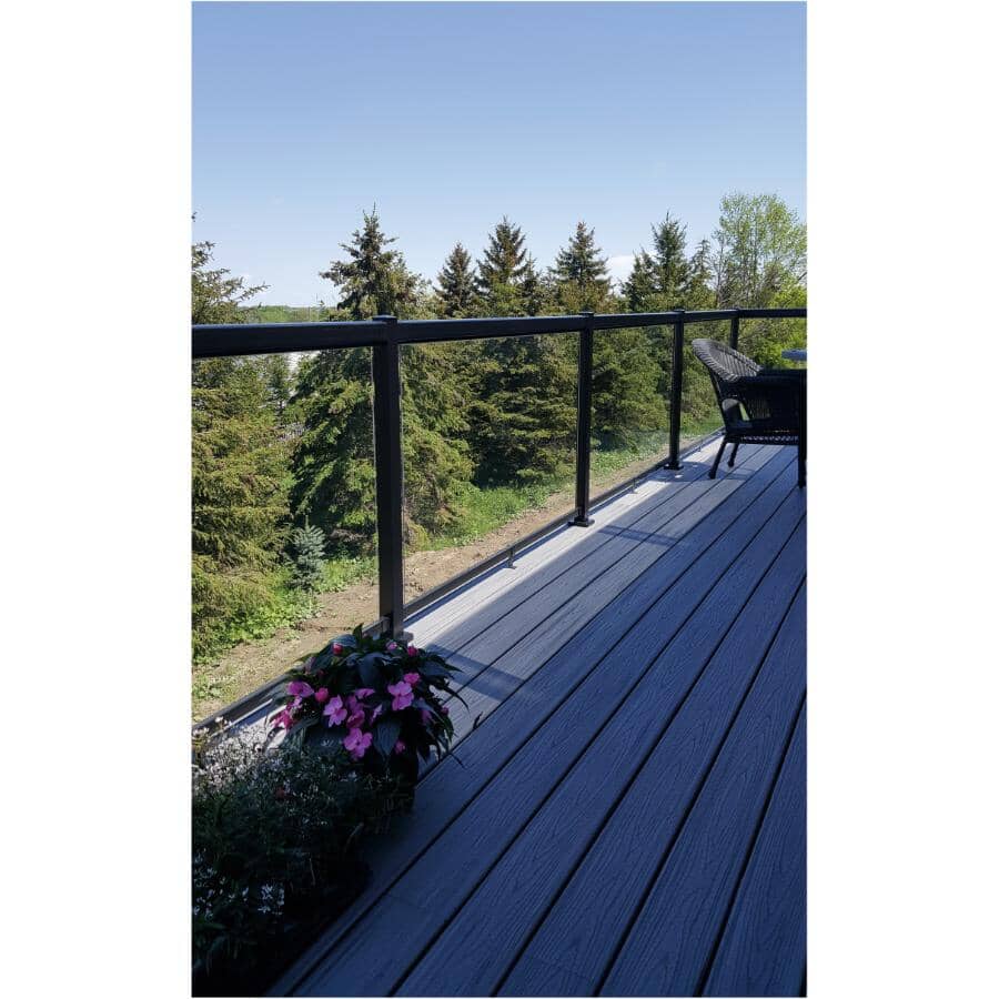 REGAL IDEAS 78" LED Lighting Strip for 6' Railing Section | Home Hardware