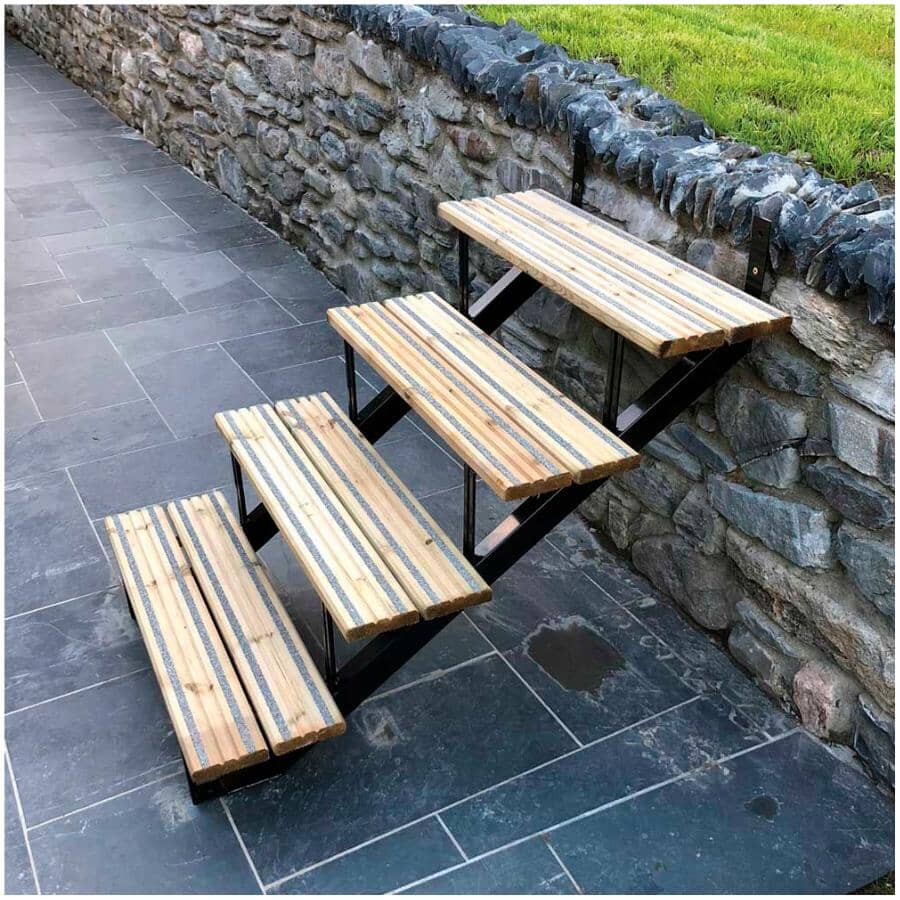 PYLEX 4 Step Steel Stair Riser | Home Hardware