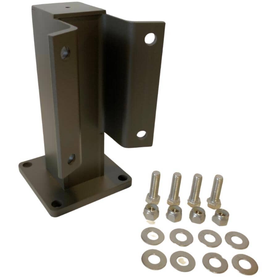 VISTA 45 Deg Outside Post Bracket | Home Hardware