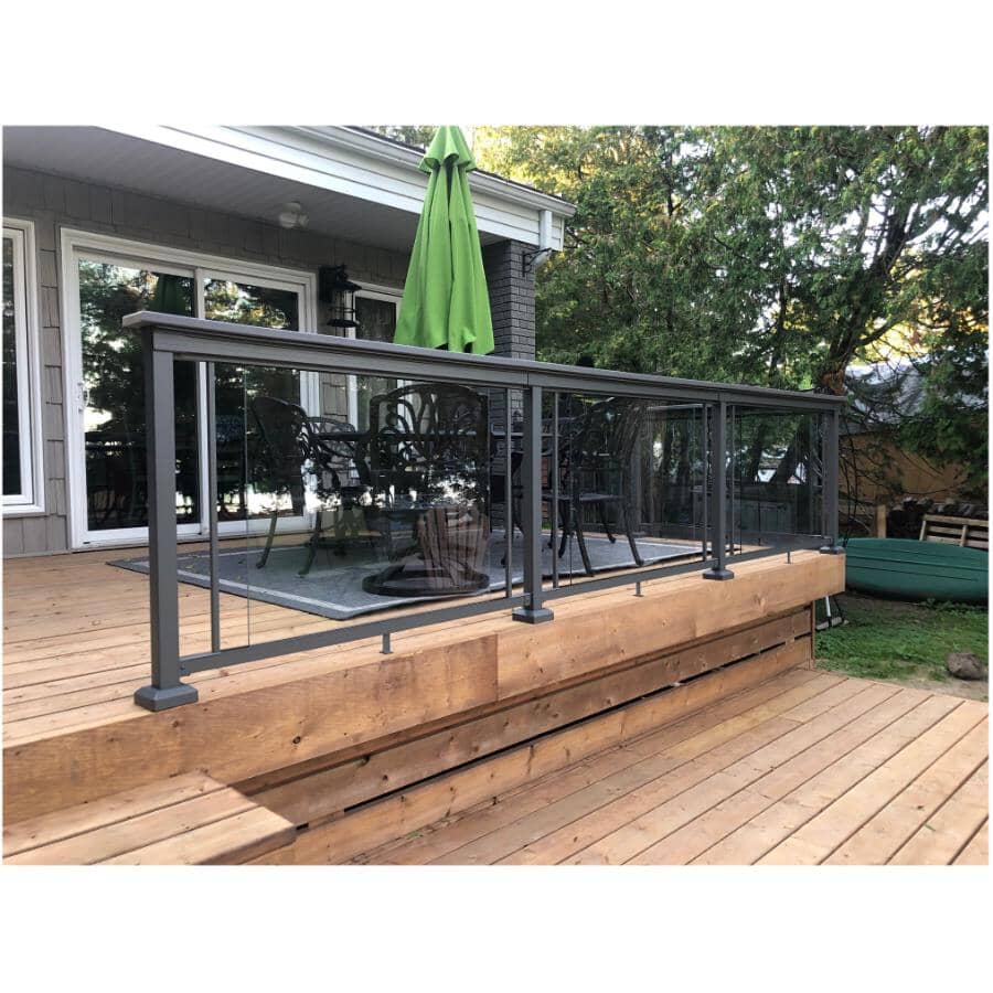 VISTA 42" Aluminum Railing Mid Stair Post with Splice Kit | Home Hardware