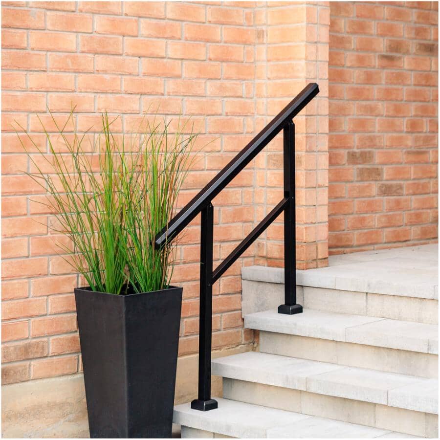 NUVO IRON 2-3 Step Aluminum Stoop Railing Handrail Kit | Home Hardware