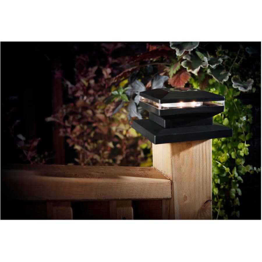 MOONRAYS Low Profile Solar Plastic Post Cap | Home Hardware