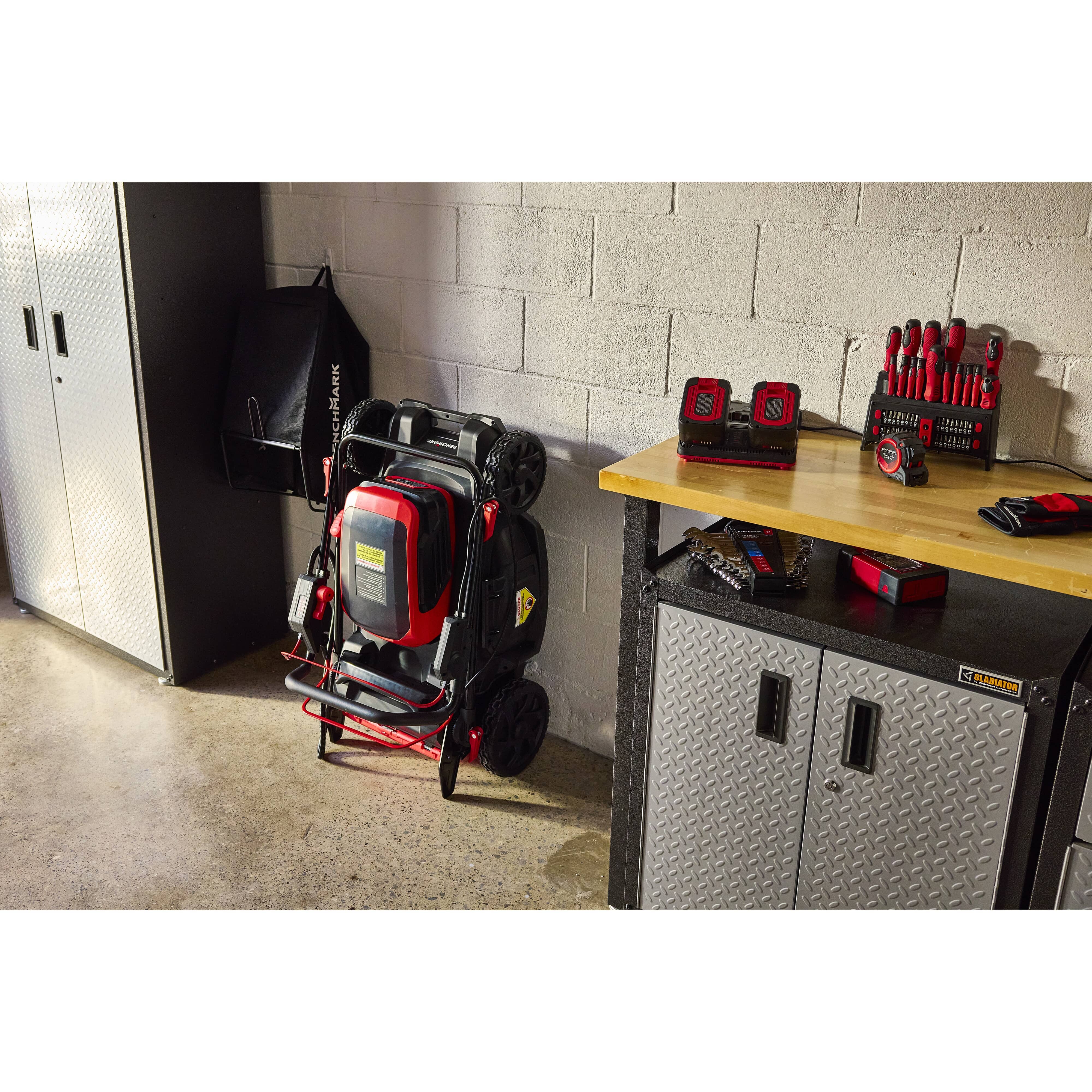 GLADIATOR GARAGEWORKS 66-1/2" Hardwood Garage Workbench | Home Hardware