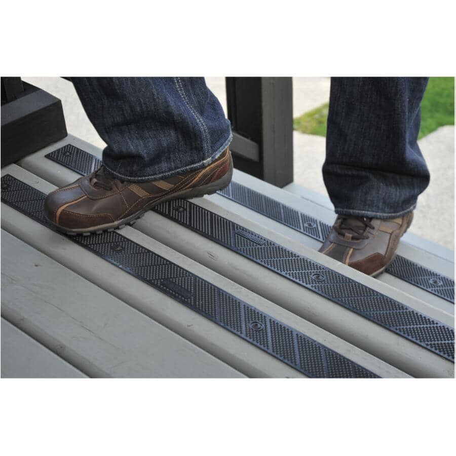GRIPSTRIP Exterior Plastic Safety Grip Strips | Home Hardware