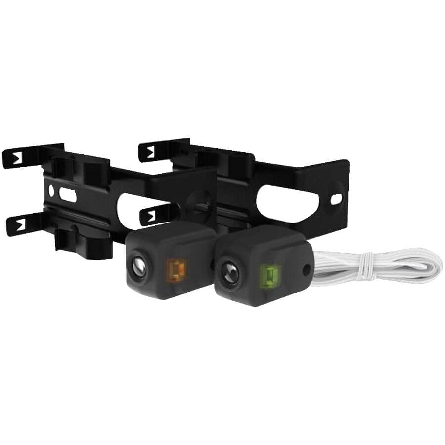 CHAMBERLAIN Garage Door Safety Sensor Kit | Home Hardware