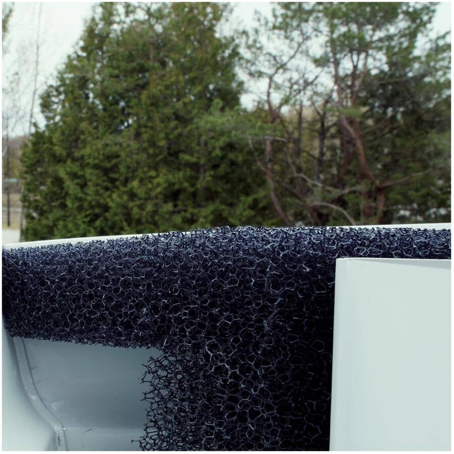 POLAR BEAR 36" Eavesdropper Eavestrough Foam | Home Hardware