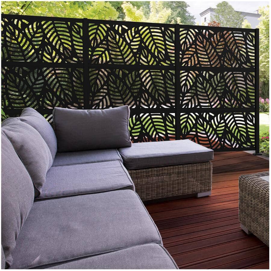 BARRETTE 2' x 4' Sanibel Polypropylene Screen Panel | Home Hardware