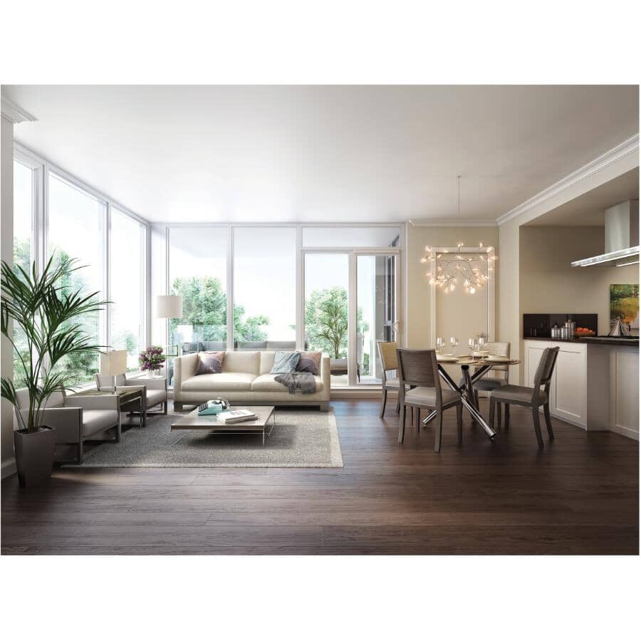 LYNDEN DOOR Mercer Pro | Home Hardware