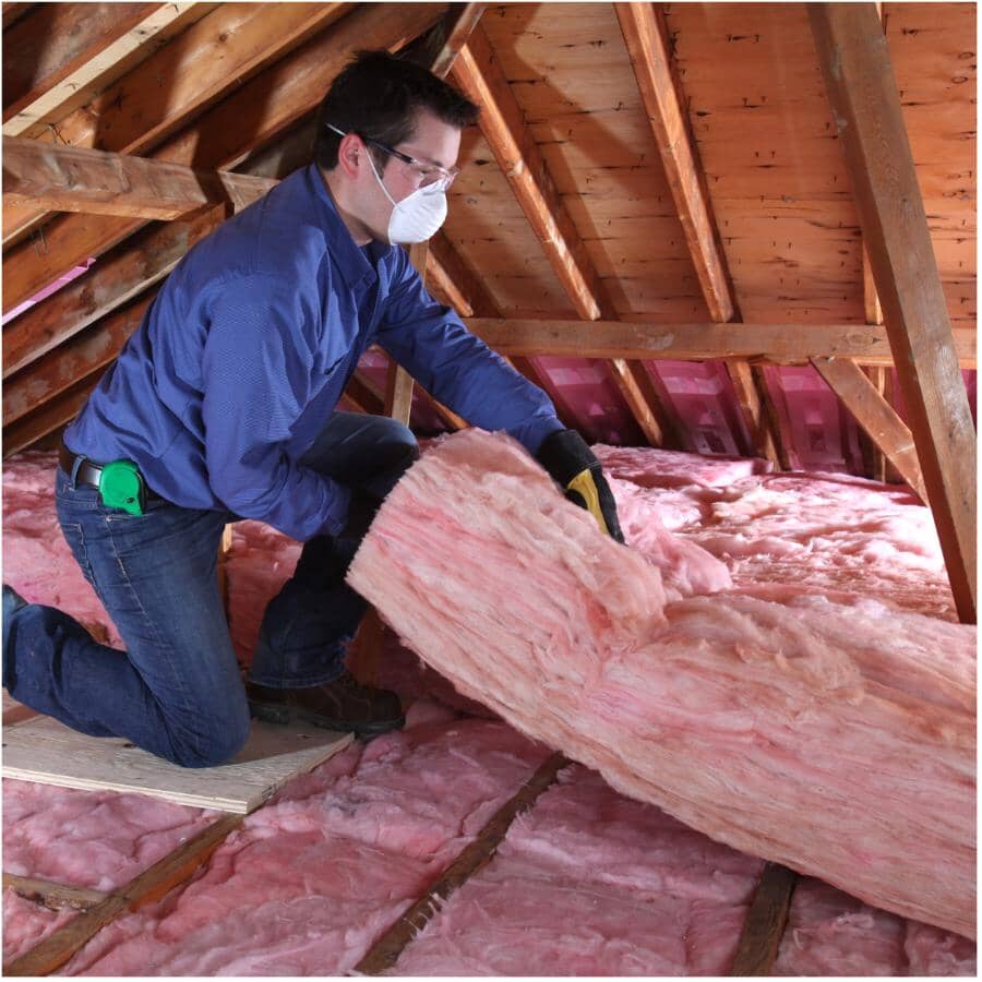 OWENS CORNING R40 x 16" Pink Insulation, covers 32 sq. ft. | Home Hardware