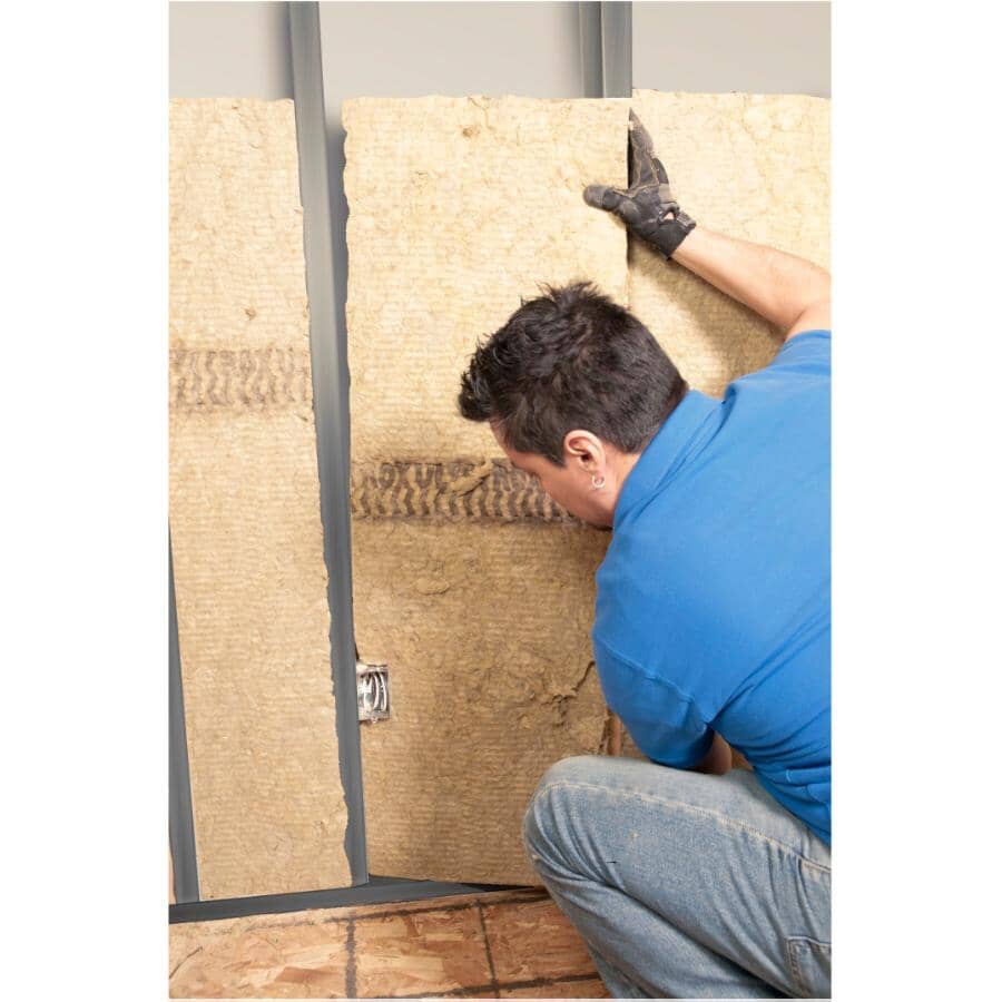 ROCKWOOL R24 x 16" Comfortbatt Steel Stud Insulation, covers 43.3 sq ...