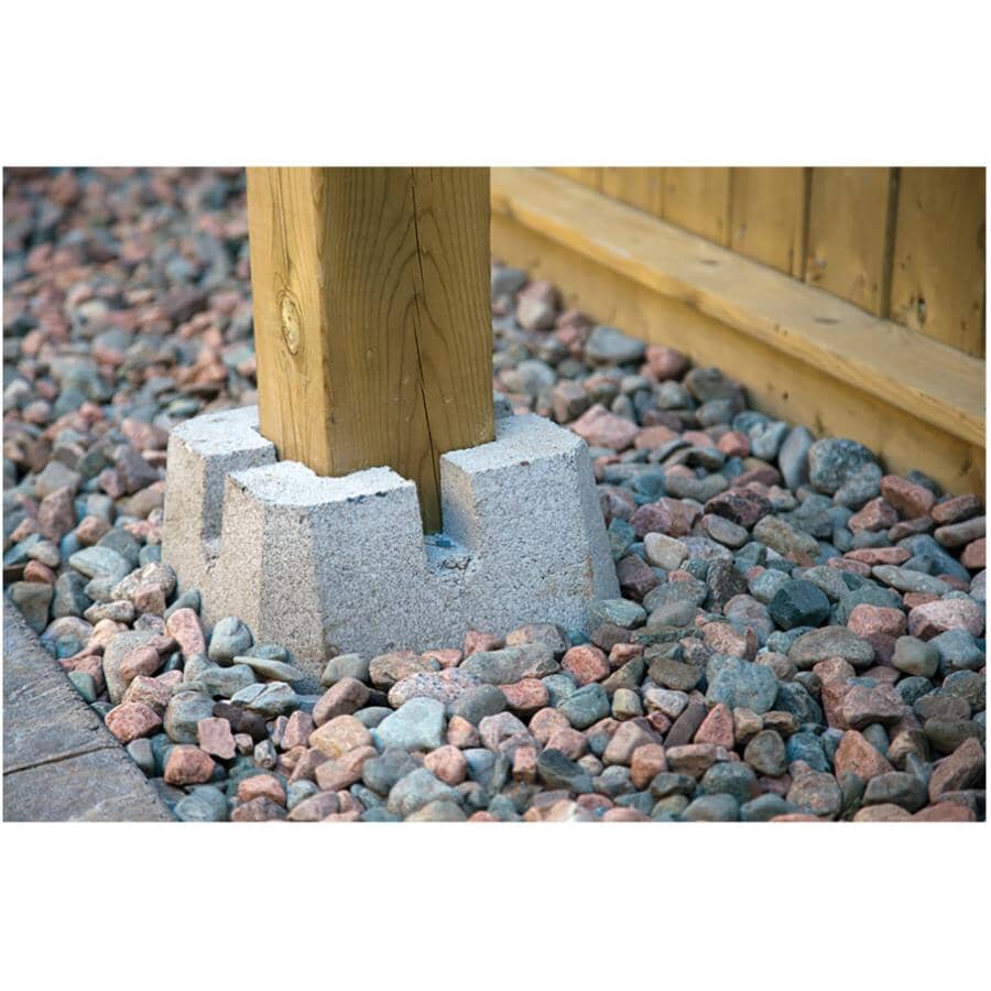 Bloc Deck Block de 6 po x 6 po | Home Hardware