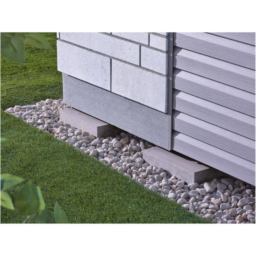 OLDCASTLE 3-1/2" x 18" x 18" Pier Concrete Pad | Home Hardware
