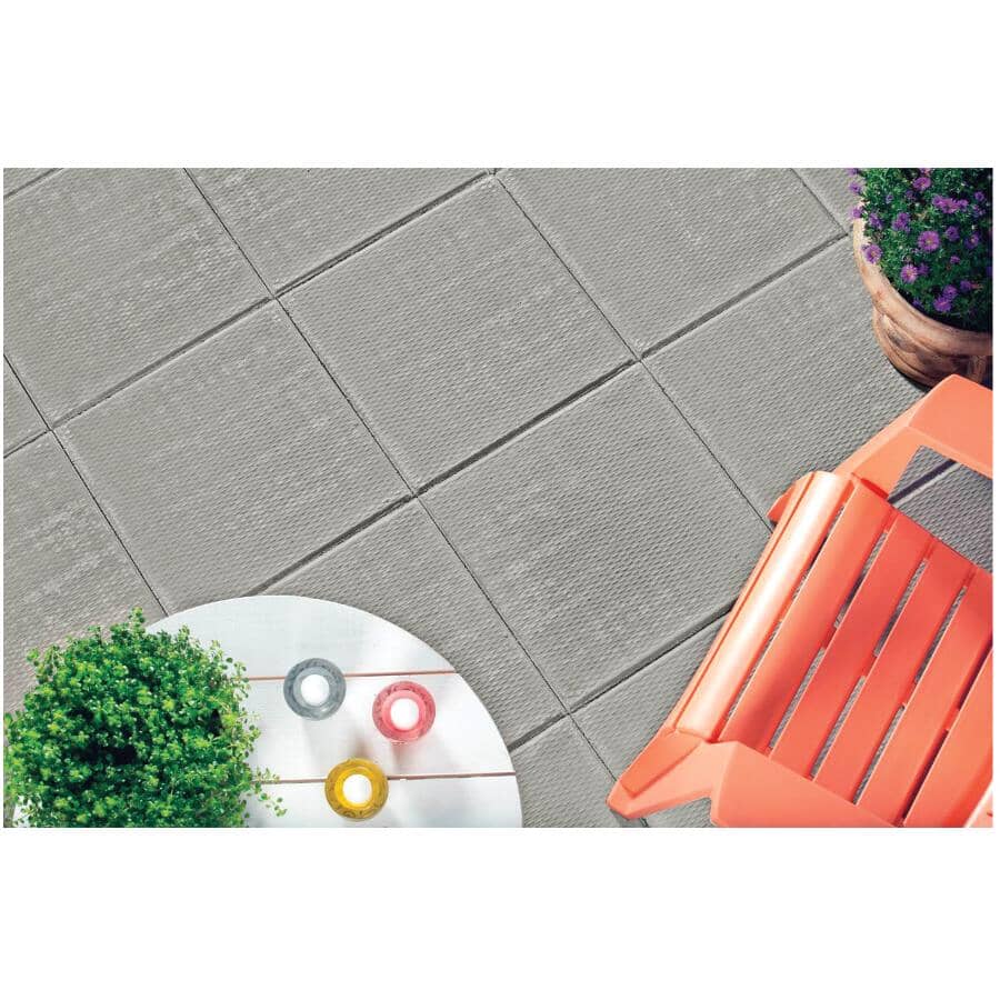 18" x 18" Natural Diamond Pattern Patio Stone | Home Hardware