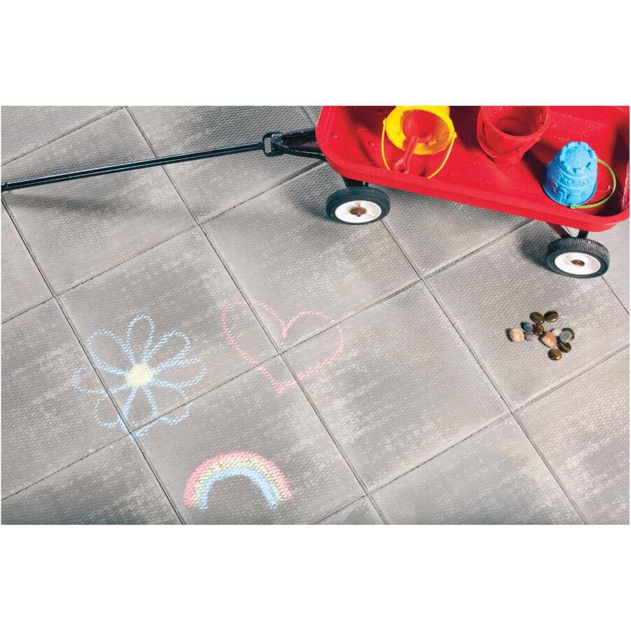 24" x 24" Natural Diamond Pattern Patio Stone | Home Hardware