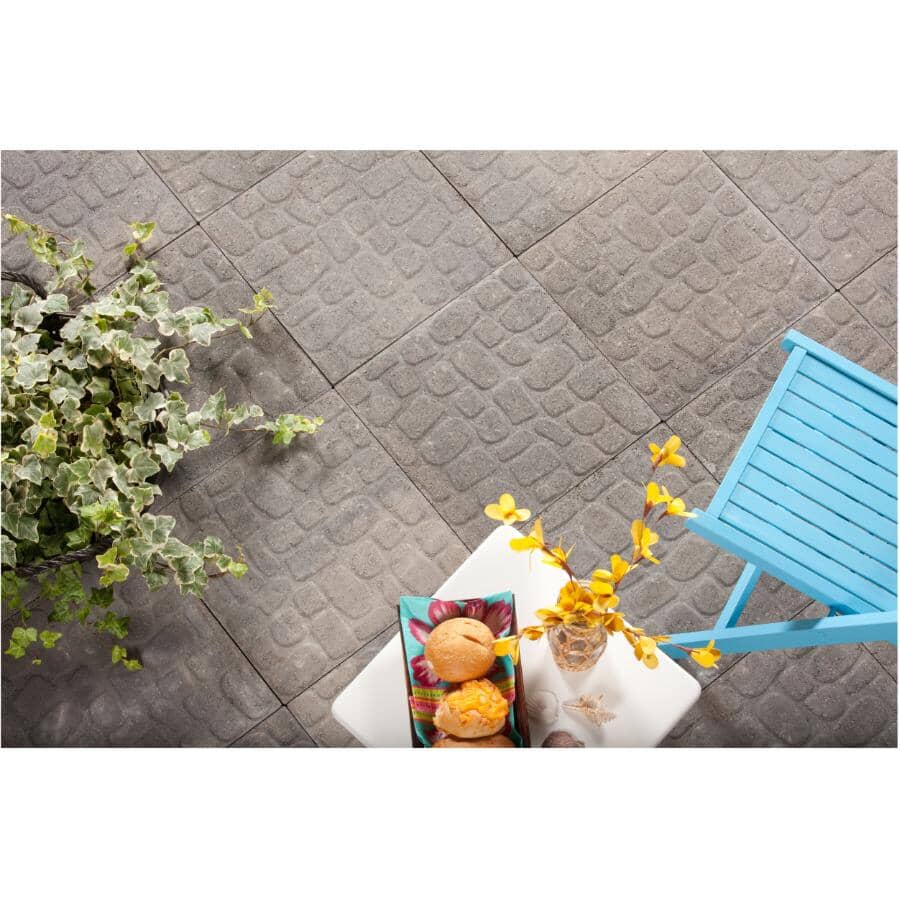 16" x 16" Beachstone Patio Slab | Home Hardware