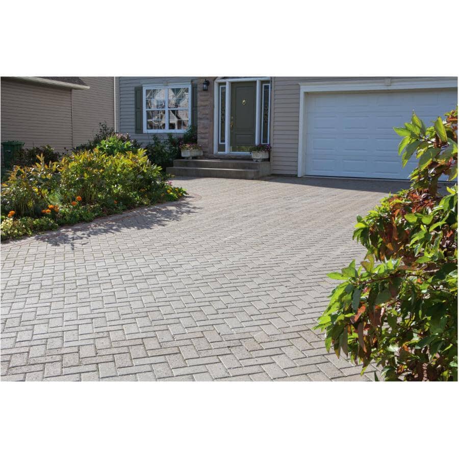 Oldstone Charcoal Paver Paving Stone | Home Hardware