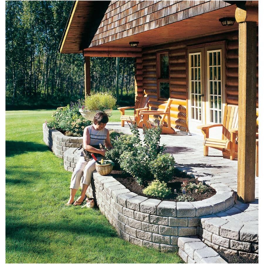 Index of /products/2733/2733963/