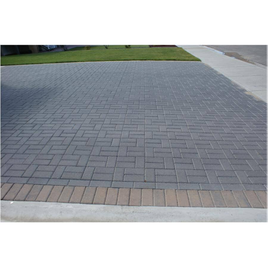 CINDERCRETE Brickstone Charcoal Paving Stone | Home Hardware