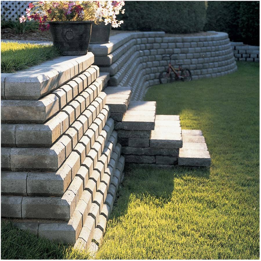 PERMACON 5-5/16" x 8-1/2" x 11" Universal Slope Grey Retaining Wall ...
