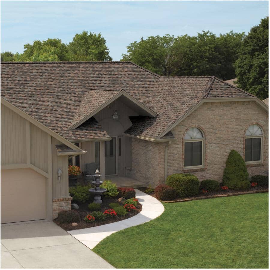 OWENS CORNING Pro Edge Aged Copper Fibreglass Shingles | Home Hardware