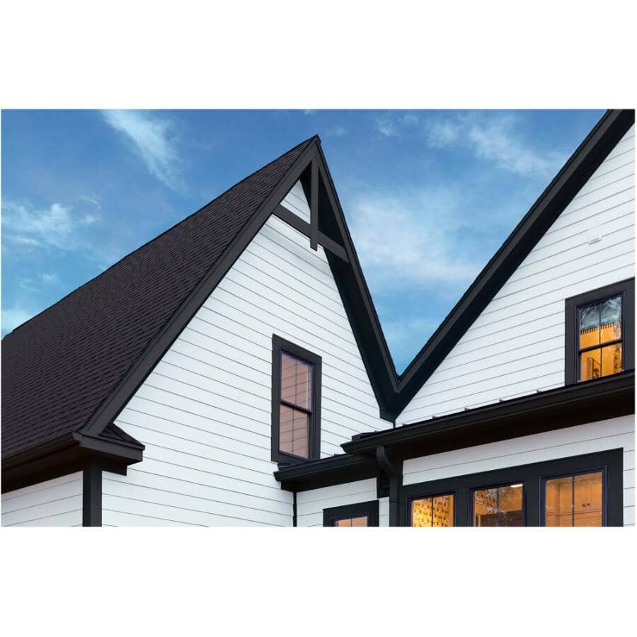 JAMES HARDIE 8-1/4" x 12' Arctic White Cedarmill HZ5 Cement Siding ...