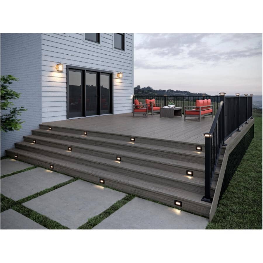 DECKORATORS Voyage Sierra Solid Edge Decking | Home Hardware