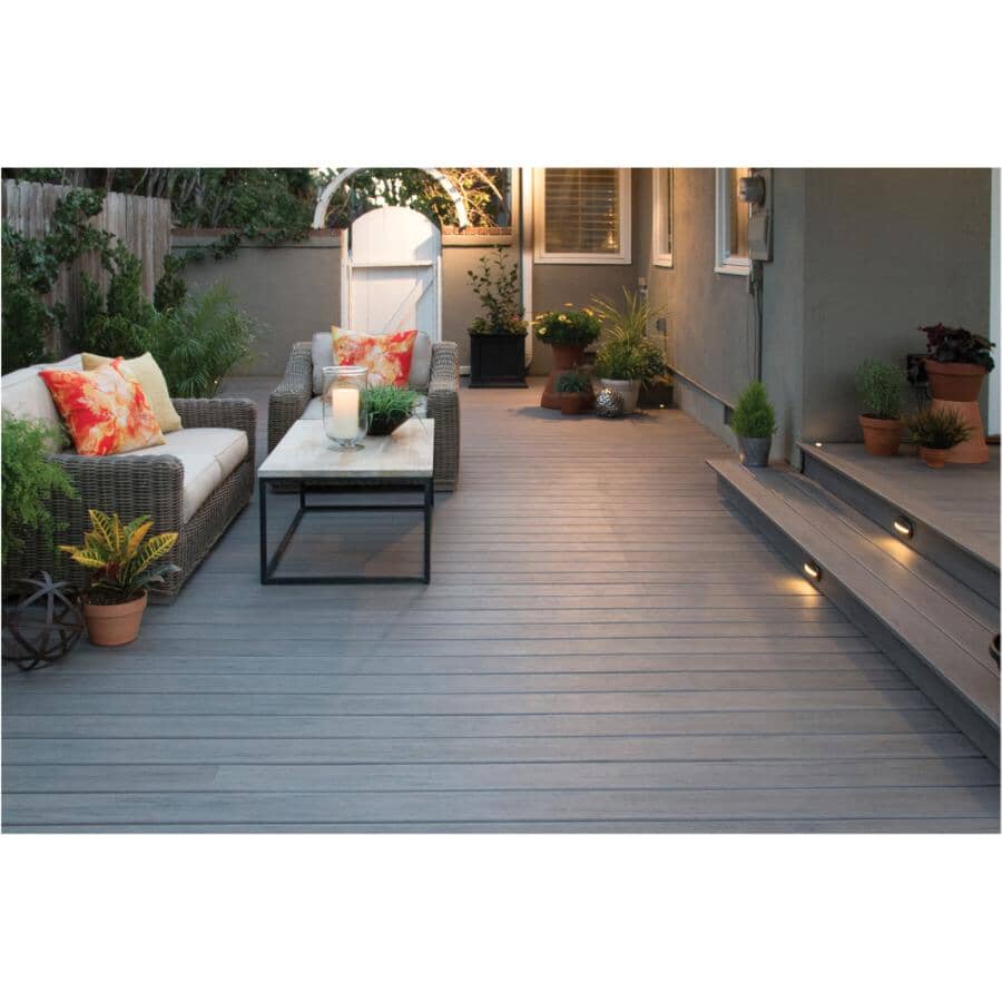 TIMBERTECH Fascia de 12 pi pour planche de terrasse Legacy, frêne ...