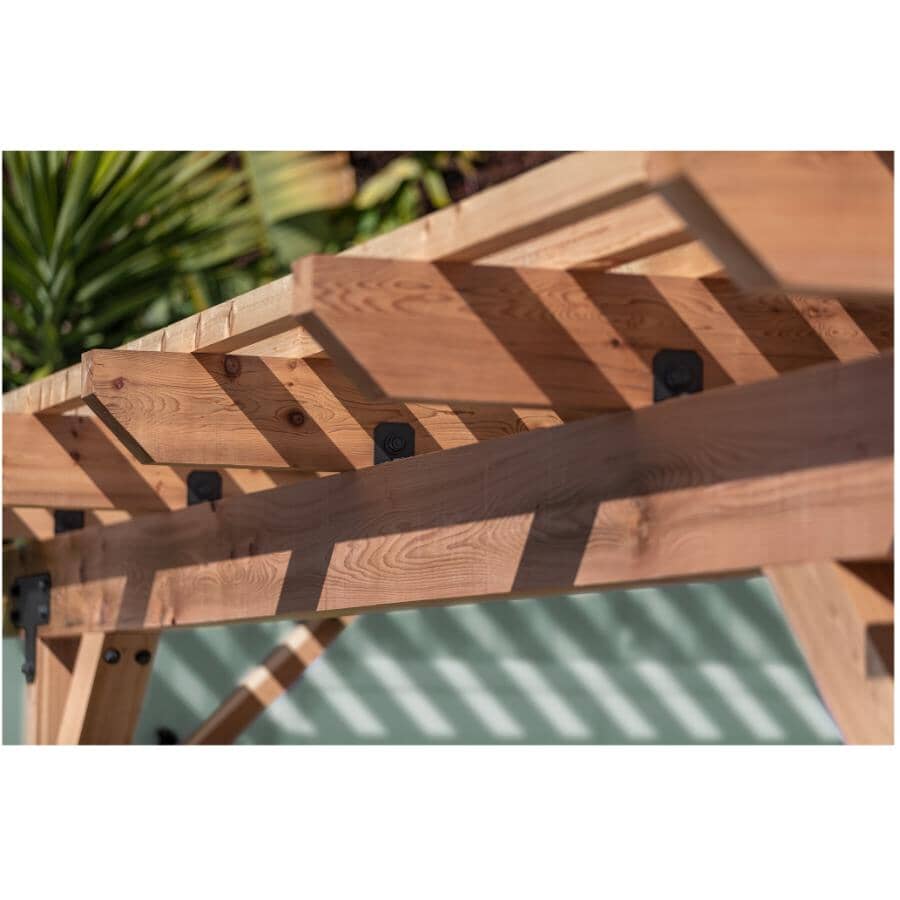 SIMPSON STRONG-TIE 3" x 3" Avant Framing Angle | Home Hardware