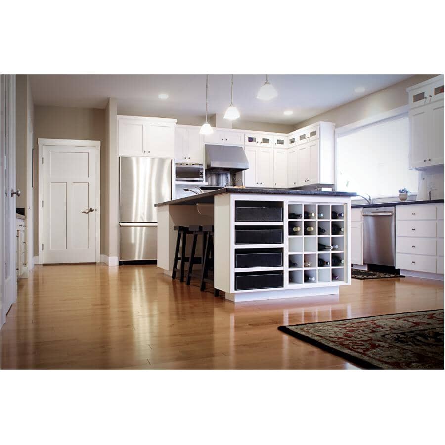 LYNDEN DOOR Yarrow Slab Door - 28" x 80" | Home Hardware