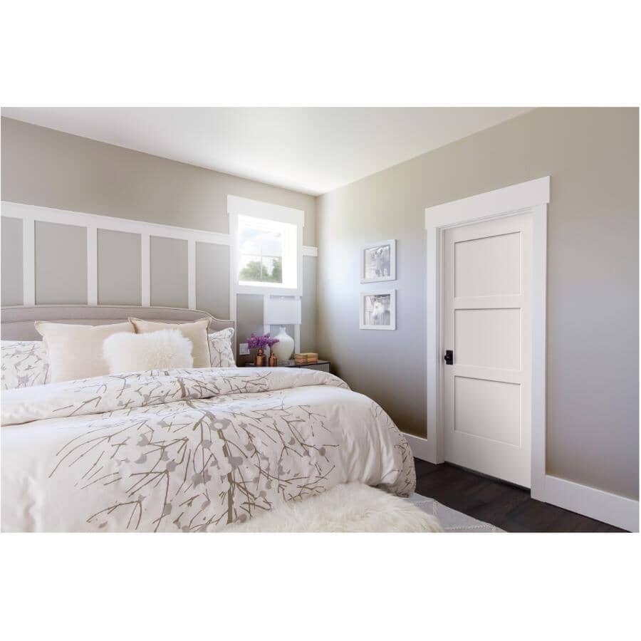 LYNDEN DOOR 30" x 80" Aberdeen Right Hand Pre | Home Hardware