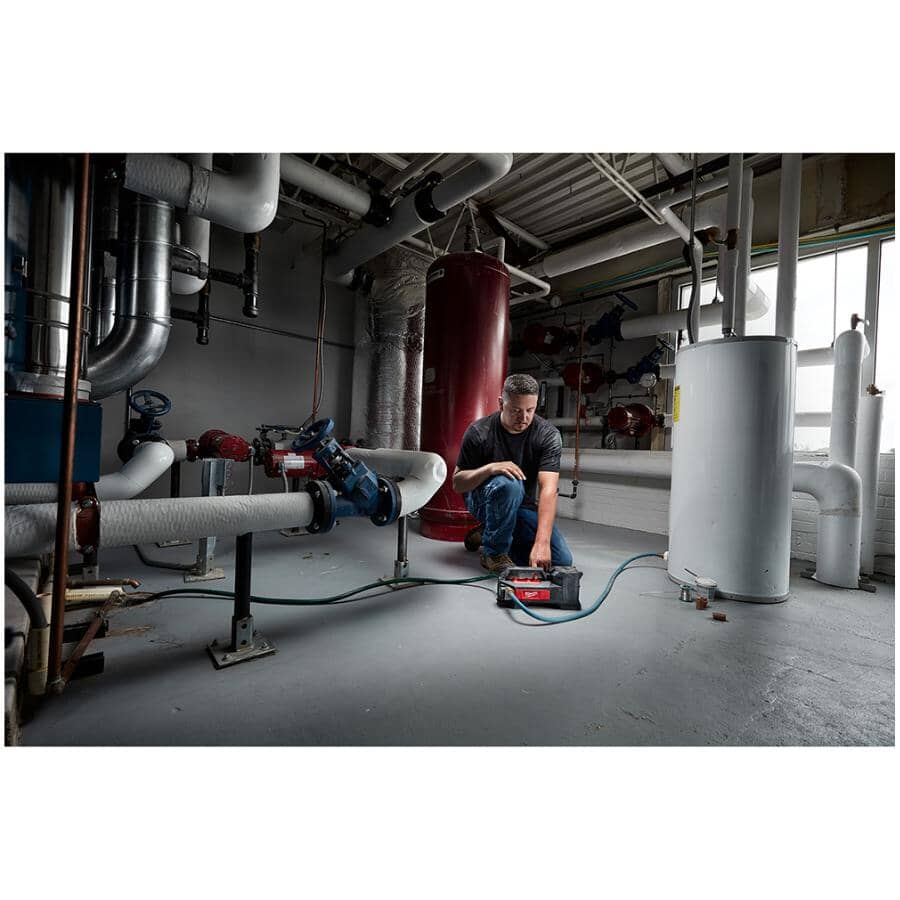 MILWAUKEE M18 18V Cordless Transfer Pump | Home Hardware