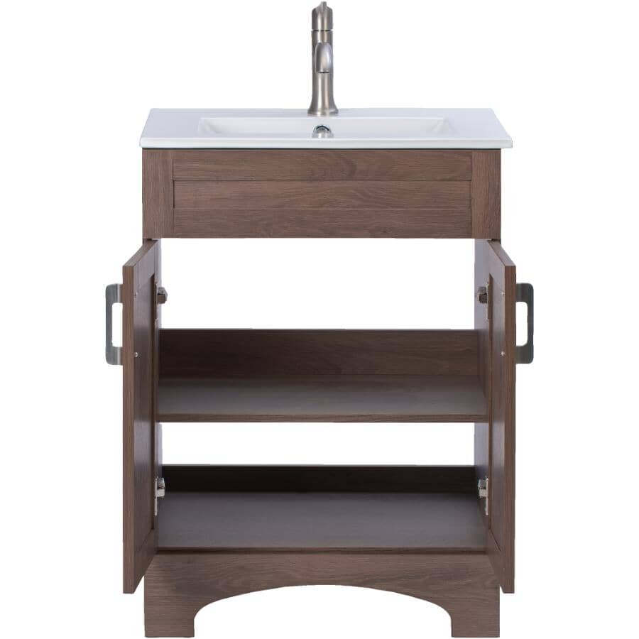 CHELINI 24" W x 18" D Blake Vanity with Vitreous China Top | Home Hardware