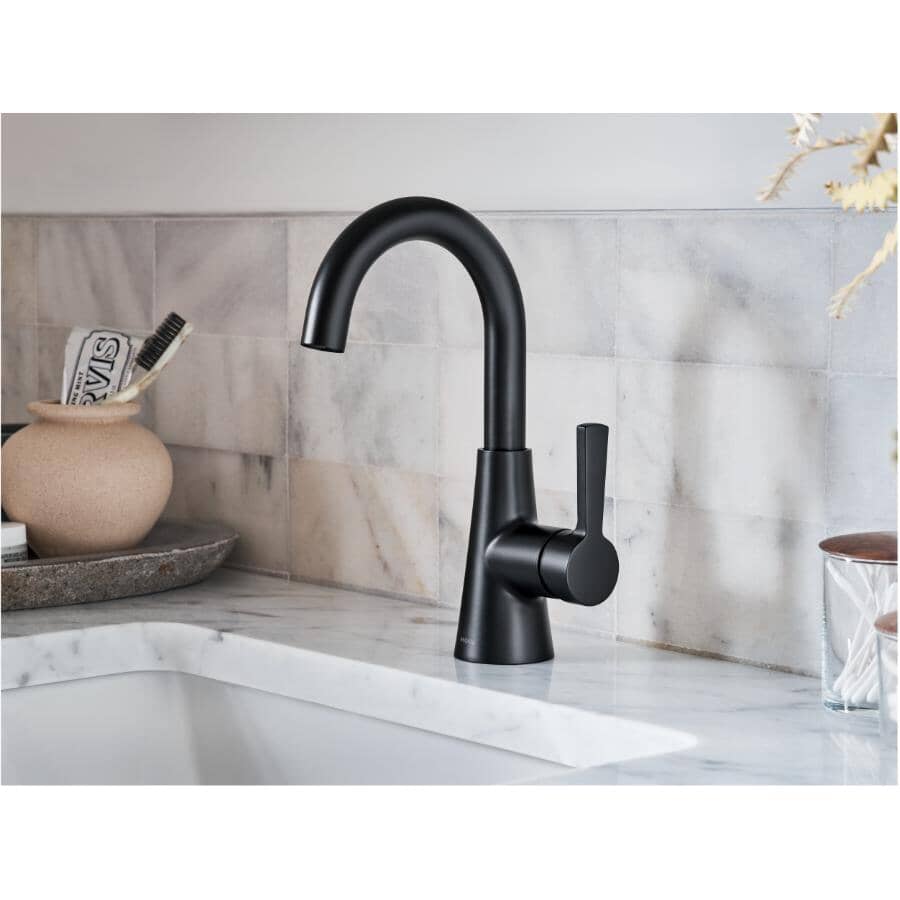 MOEN Mikah Single Handle Lavatory Faucet | Home Hardware